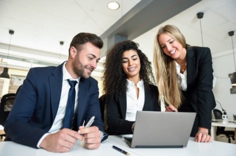 BUILD YOUR BRAND IDENTITY WITH PROFESSIONAL CORPORATE UNIFORM/WEAR ...